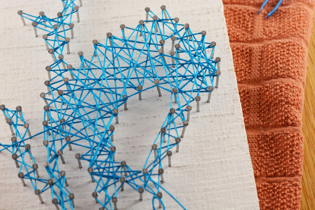 DIY Bird String Art - Slap Dash Mom