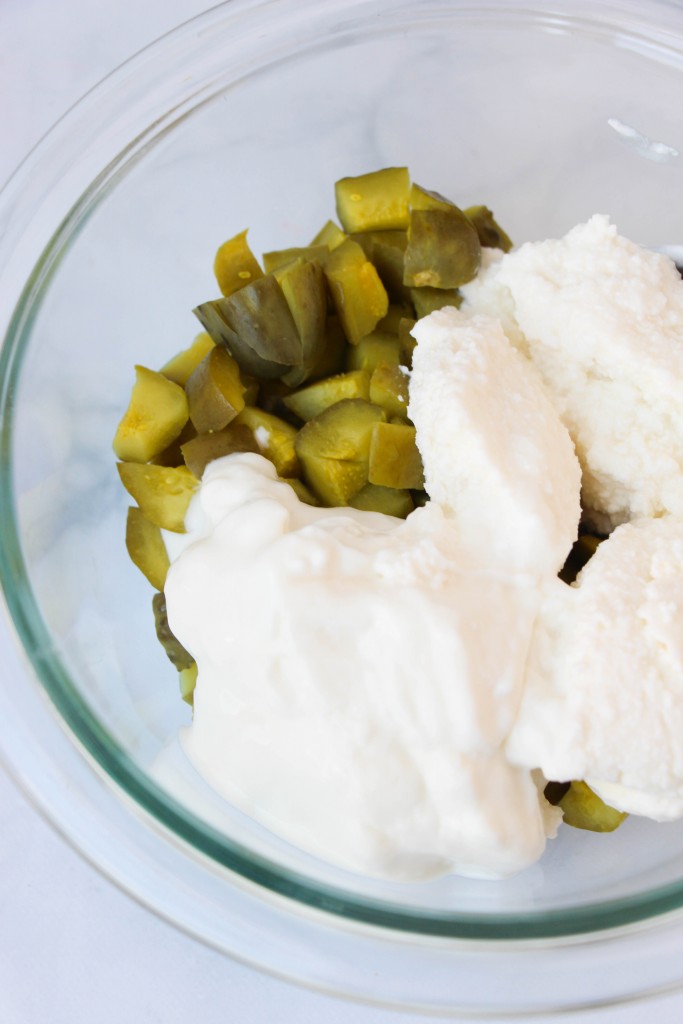 Easy Dill Pickle Dip - 1 Freestyle Point - Slap Dash Mom